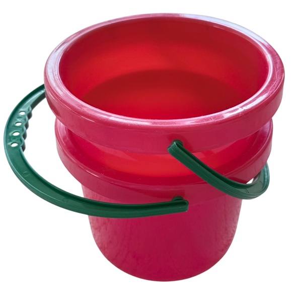 Toys | Red Plastic Beach Buckets With Green Handle Set Of 2 | Poshmark
